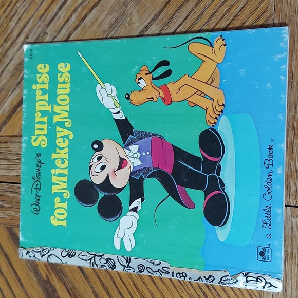 Disney | Other | Walt Disneys Surprise For Mickey Mouse | Poshmark